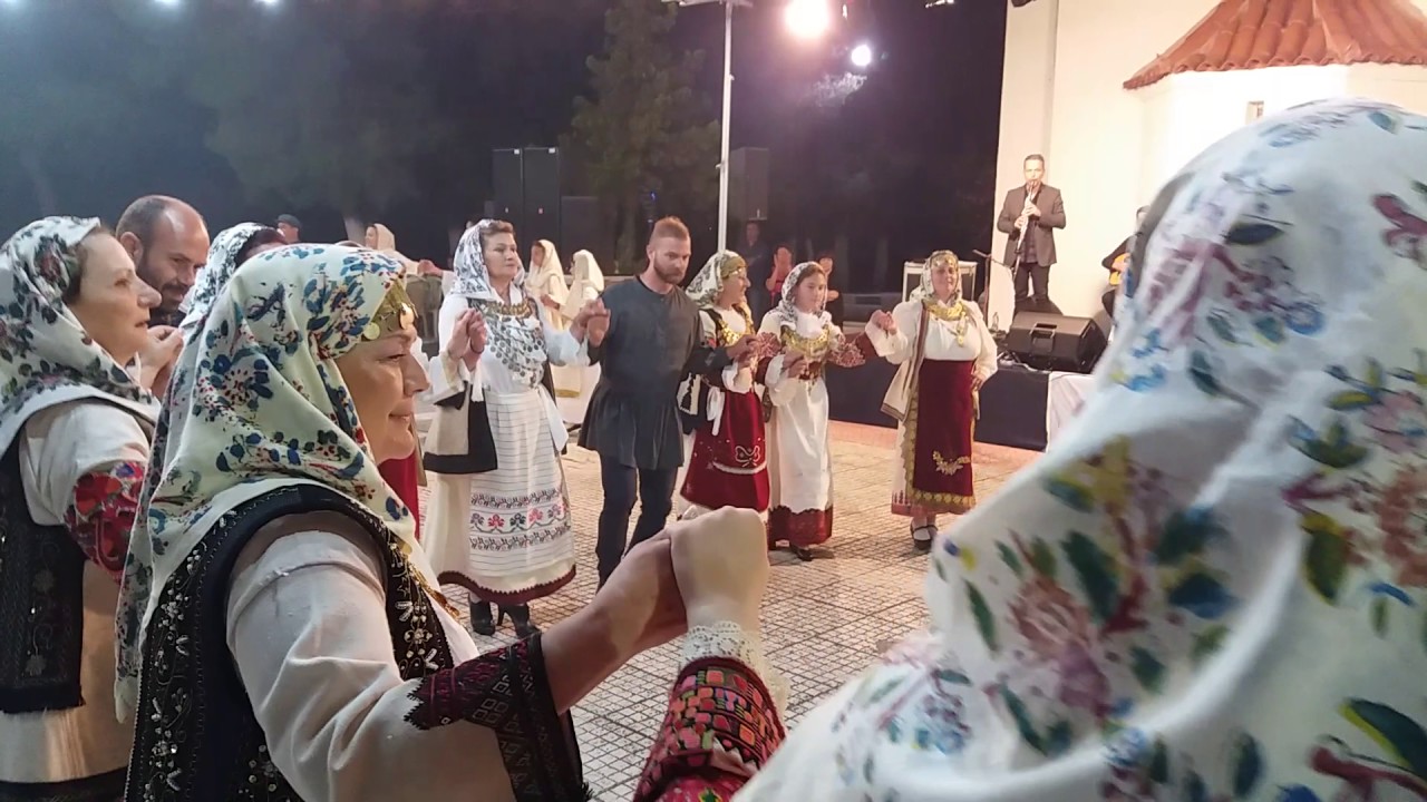 ΚΑΠΑΝΔΡΙΤΙ-ΑΝΤΑΜΩΜΑ ΣΤΑ ΟΙΝΟΦΥΤΑ - YouTube