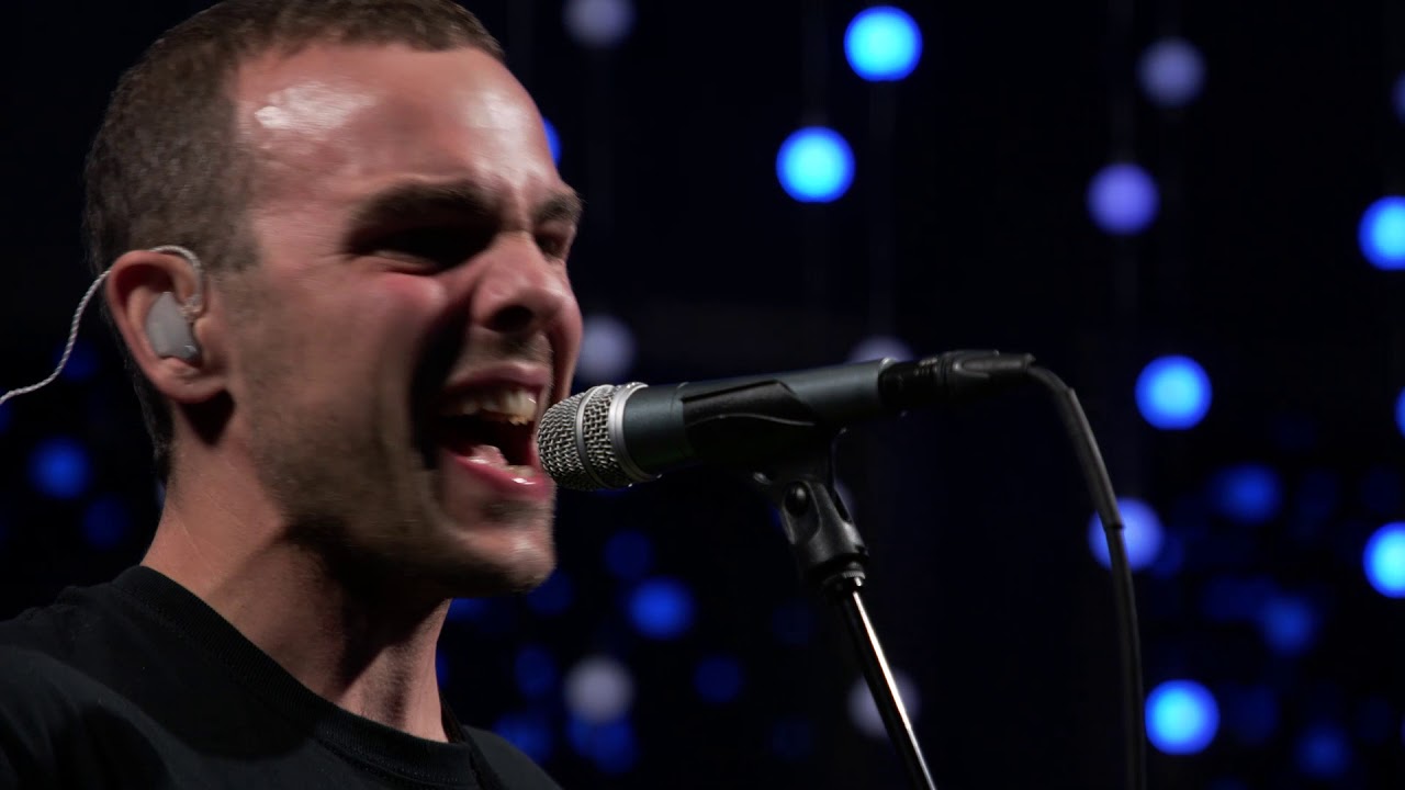 Amen Dunes - Miki Dora (Live on KEXP) - YouTube