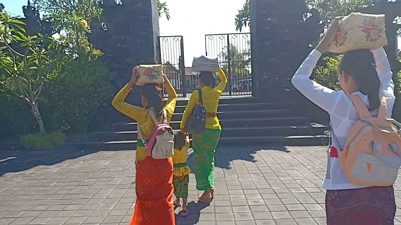 Tangkil ring kawitan - YouTube