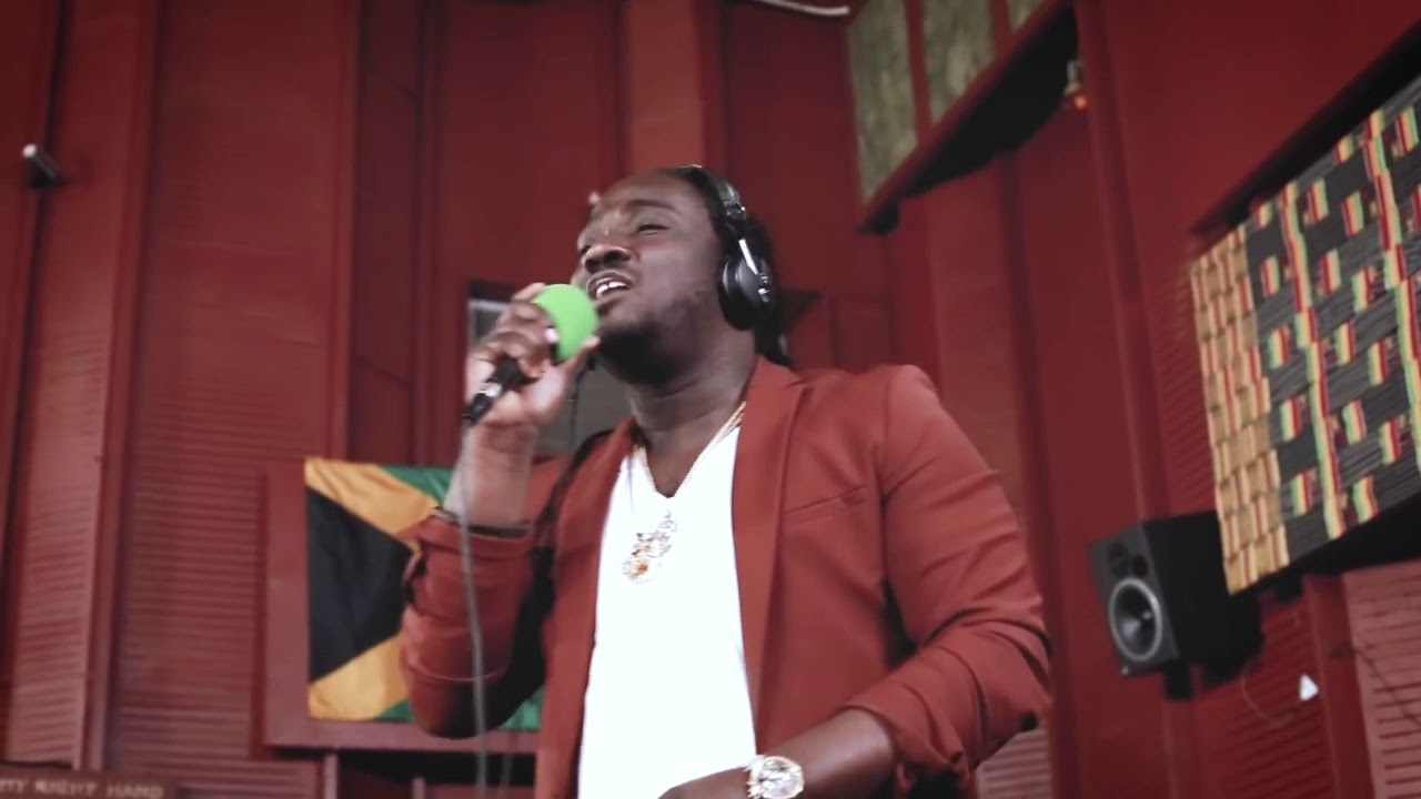 I Octane DJ SNOW klassique Klymaxx dub Weh Di Fire Gone (the visual ...