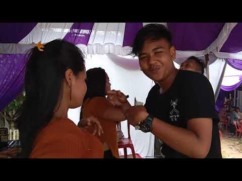 Anak Malang Dewi Mohmoy