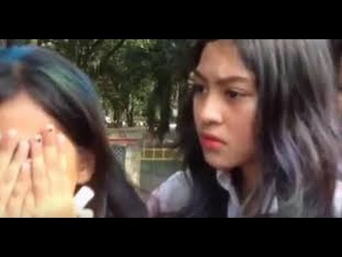 08-04-2016 Siswi Cantik Mengertak Polwan di Kota Medan  Beautiful Woman Gritted PoliceWoman
