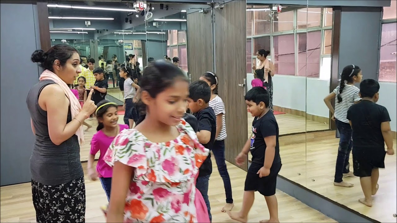 Theatre Workshop with Neha Sahai - YouTube