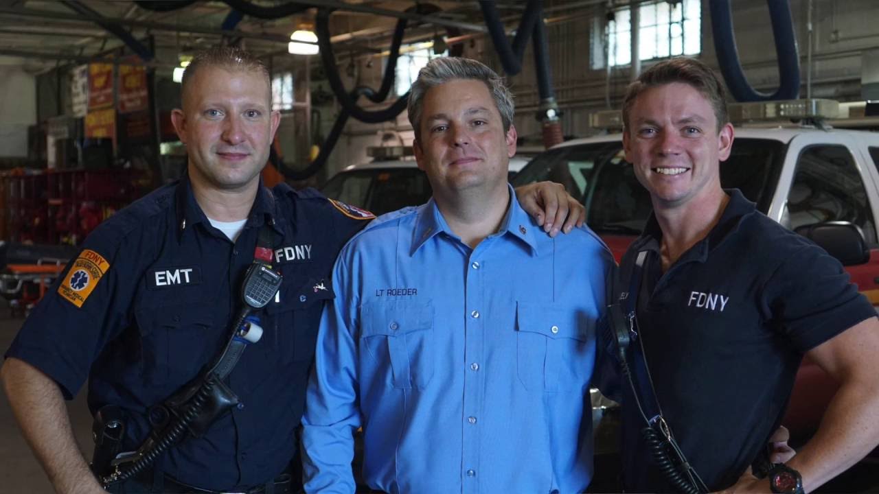 Local Hero Award: Craig Roeder, FDNY EMS Lieutenant - YouTube