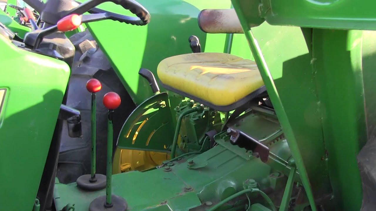 John Deere 2350 with 240 loadertractor - YouTube