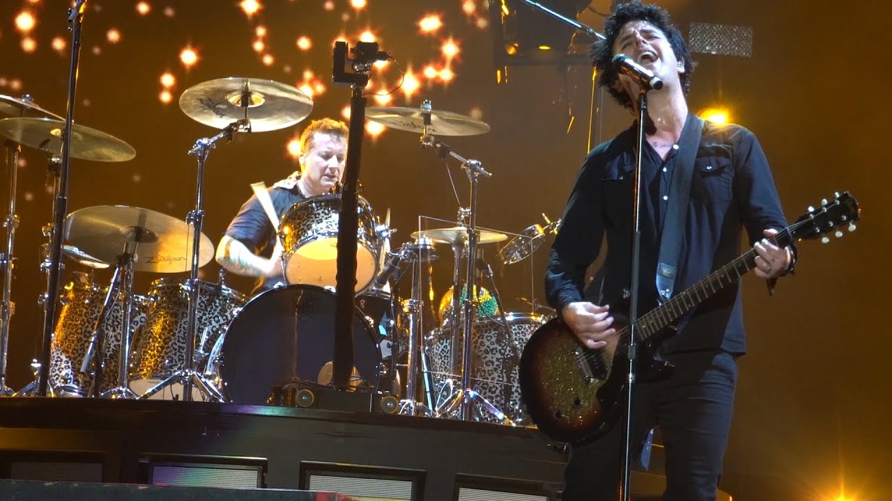Green Day - Wake Me Up When September Ends – Live in San Francisco ...