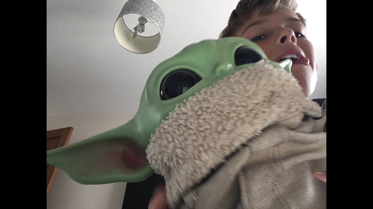Yoda dancing - YouTube
