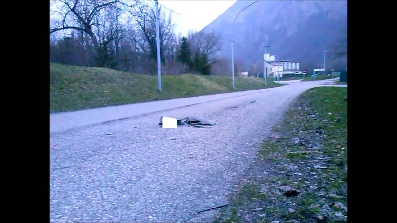 Crushing Computer GRAND CHEROKEE (in the parking 3) - YouTube