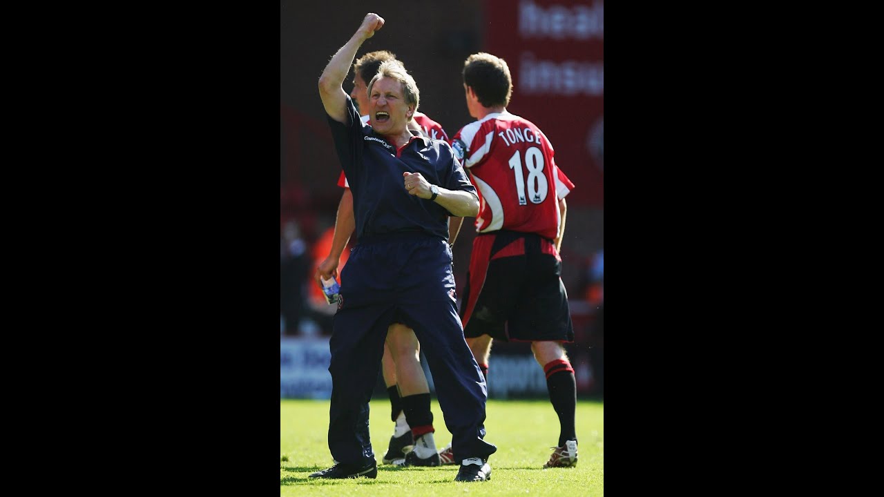 Classic Neil Warnock - Funny & Angry moments - YouTube
