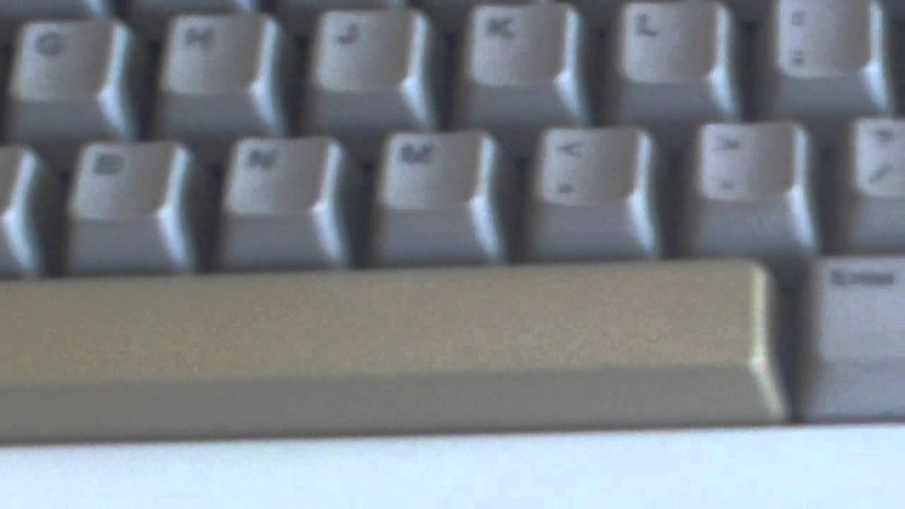 Keyboard and Mouse Macintosh 1984 - YouTube