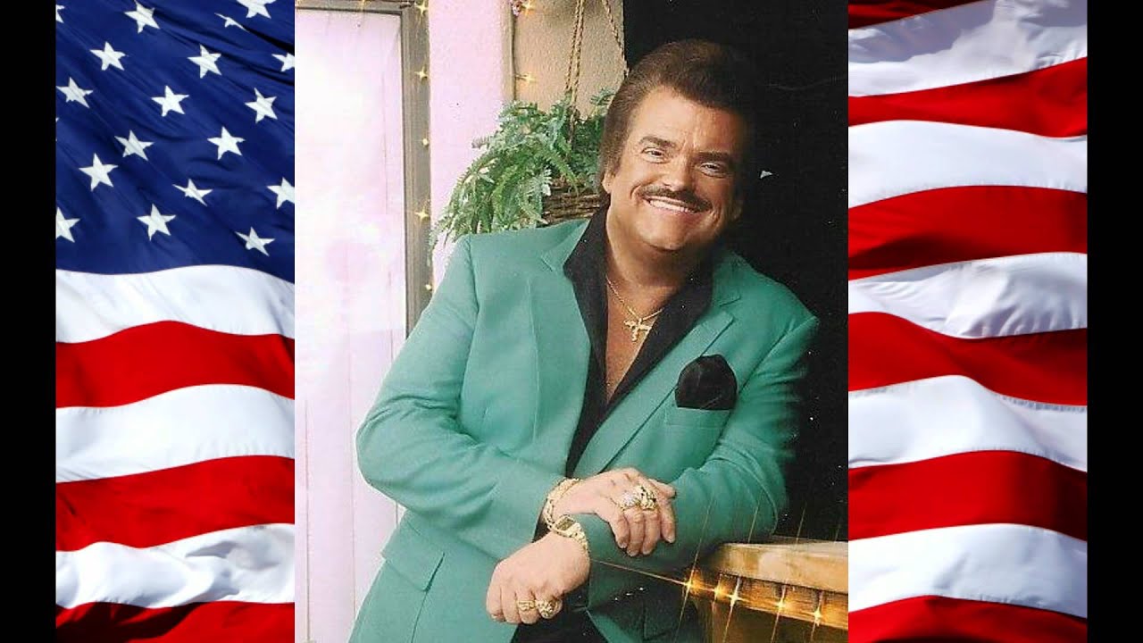 Steve Warren 'The voice' sings ' A day in the life' - YouTube