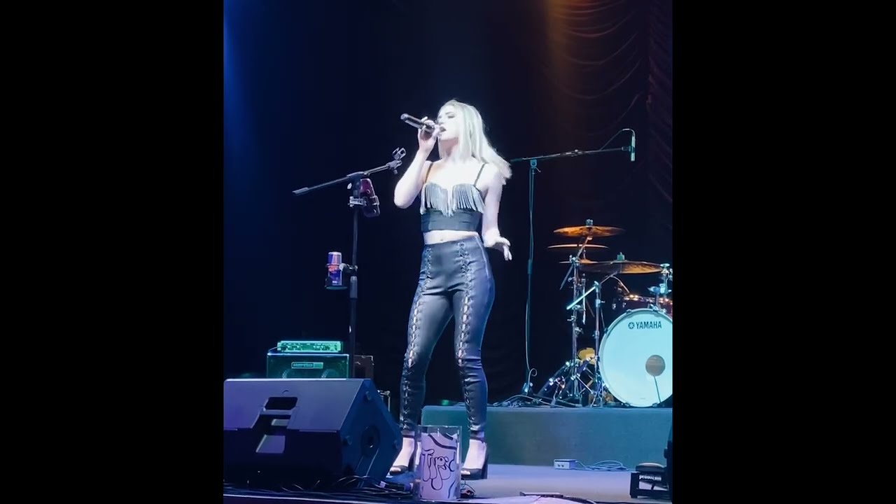 Hailey Green live-Ground Zero Blues Club Biloxi- Hold On-Alabama Shakes ...