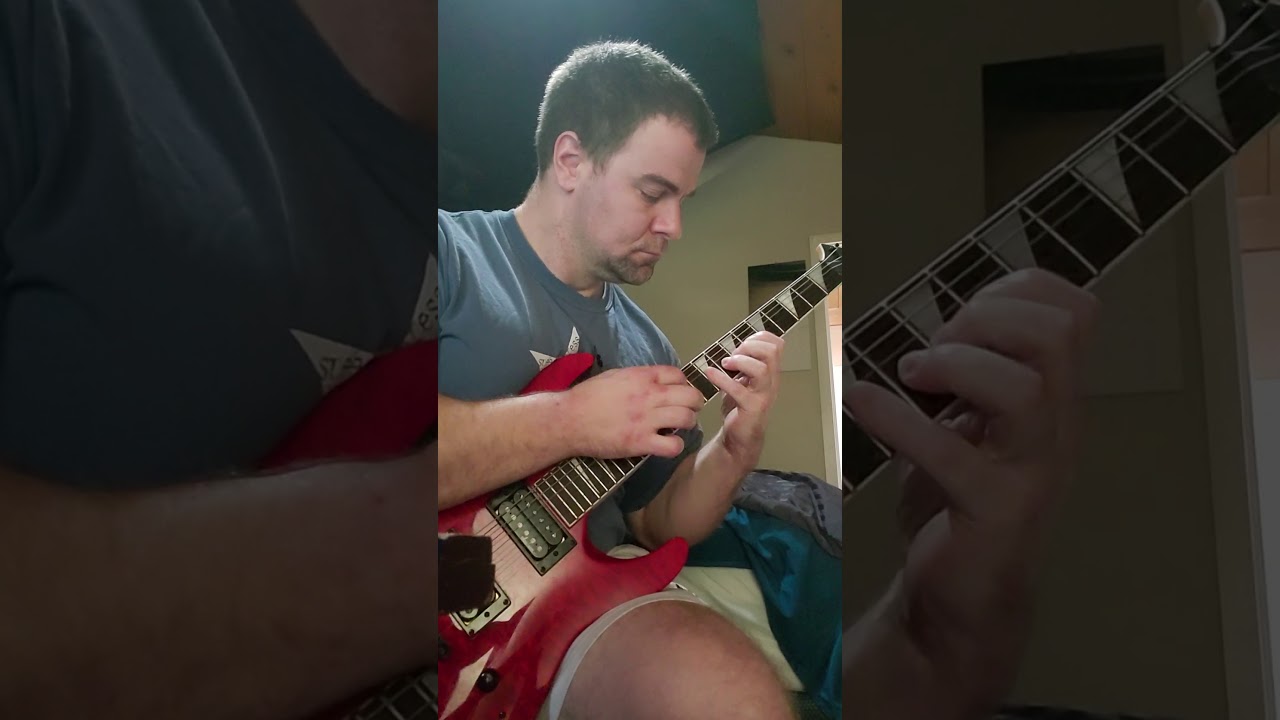 Dylan Ruskin guitar tapping lick - YouTube