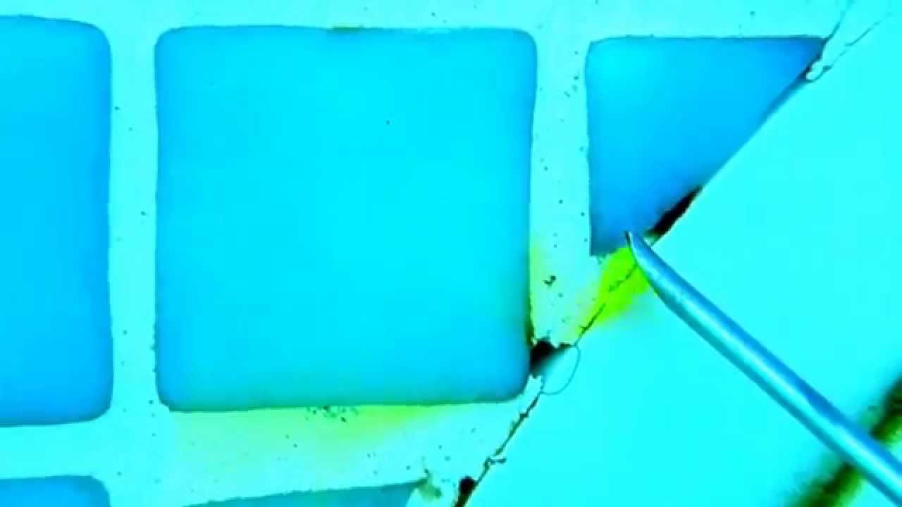 FUITE PISCINE TEST FLUORESCEINE - YouTube