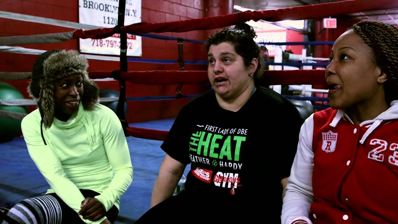 Roni & Mel Interview World Heavyweight Champion Sonya Lamonakis - YouTube