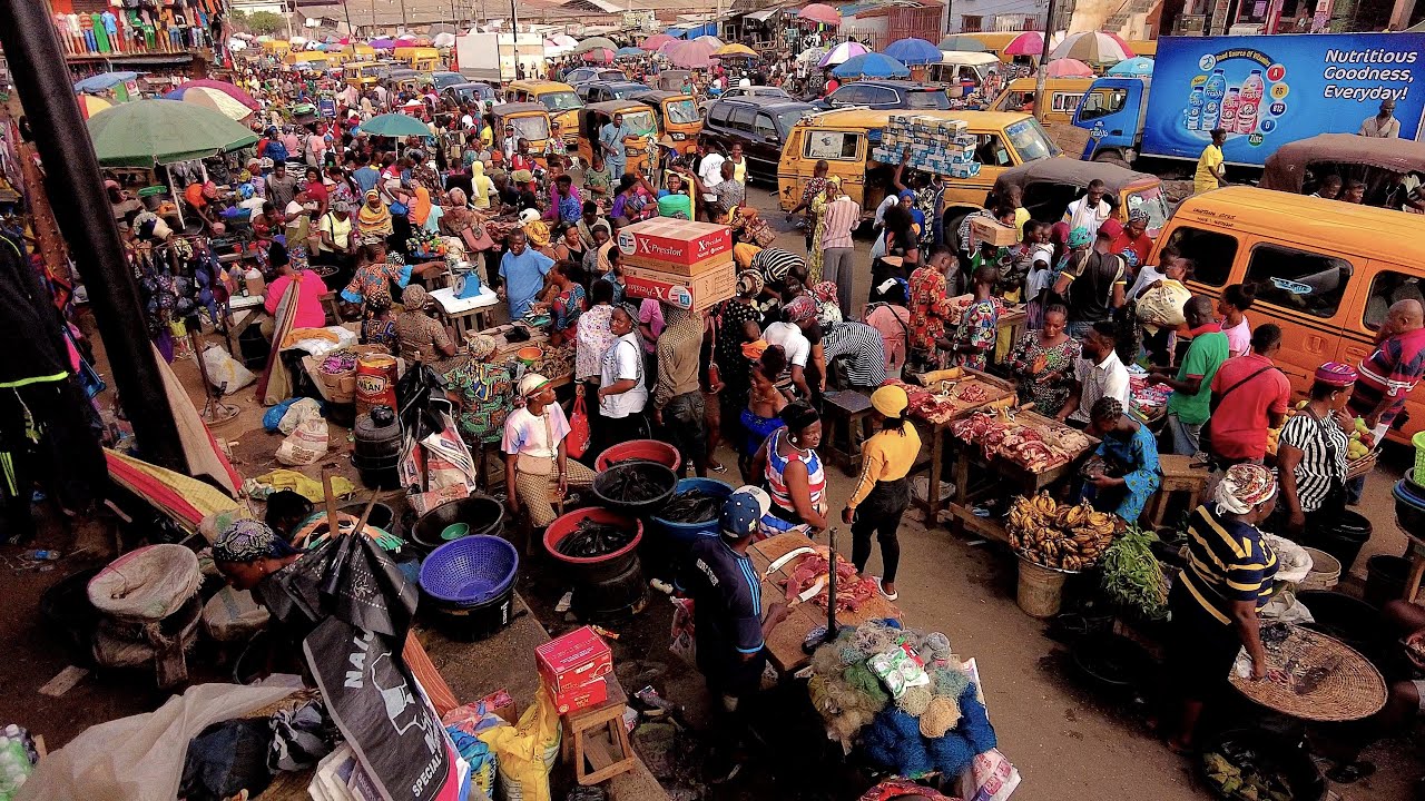 Street Scenes in Extremely busy African City - Lagos Nigeria Market ...