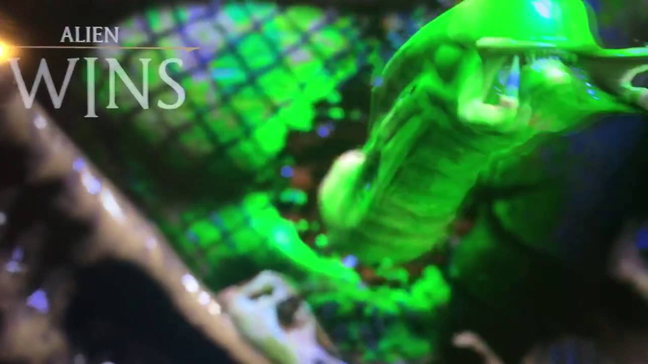 Xenomorph Alien busting through Predator Yautja Chest Mortal Kombat XL ...