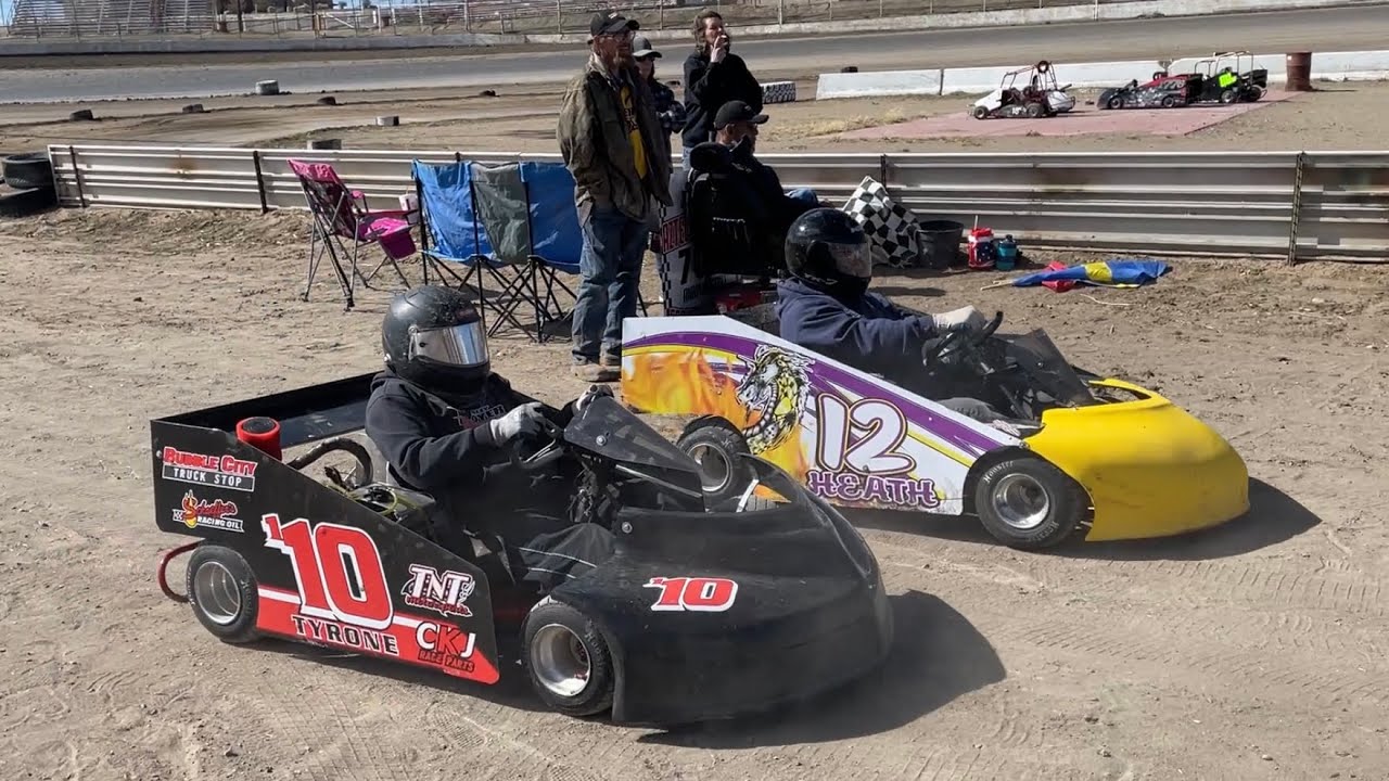 It was a dogfight !!! Aztec Speedway Kart season opener. - YouTube