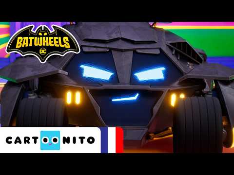 PIÉGÉS CHEZ LE JOKER ! L'Acro-bat peut-il sauver Batman ? | #batwheels | @CartoonitoFrance
