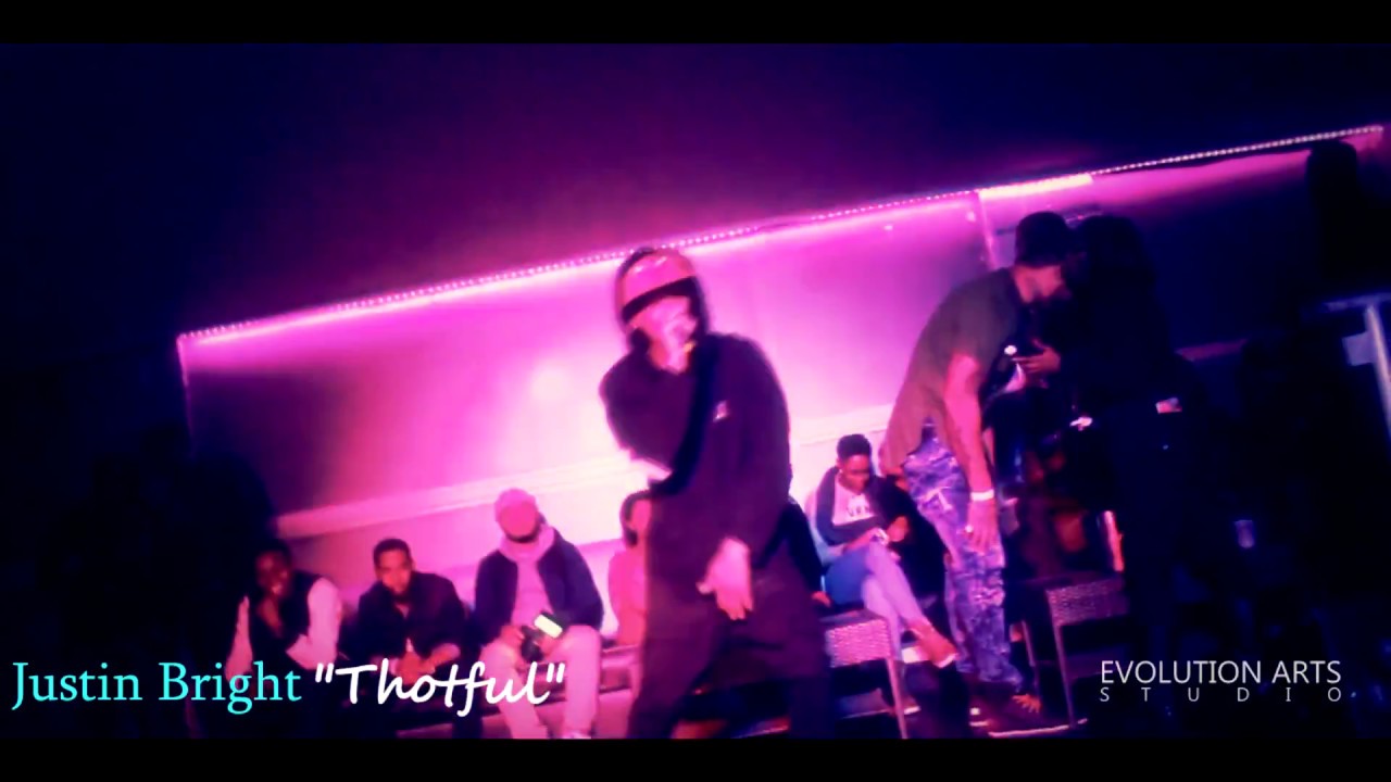 Justin Bright - Thotful (live) - YouTube