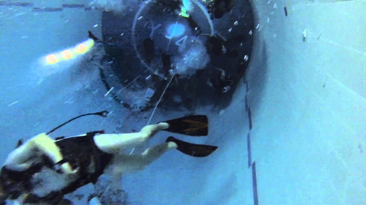 World's Deepest Pool - "The Deep Joy Y-40" - YouTube
