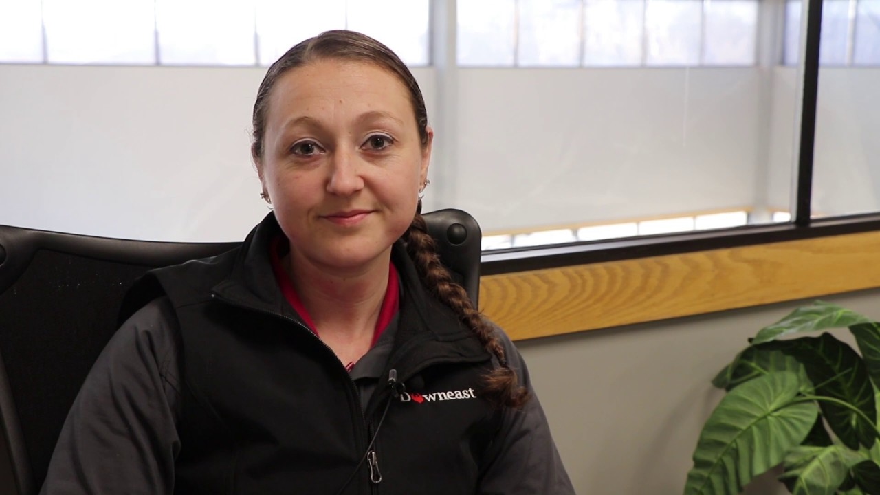 Meet the Staff Monday-Amanda - YouTube