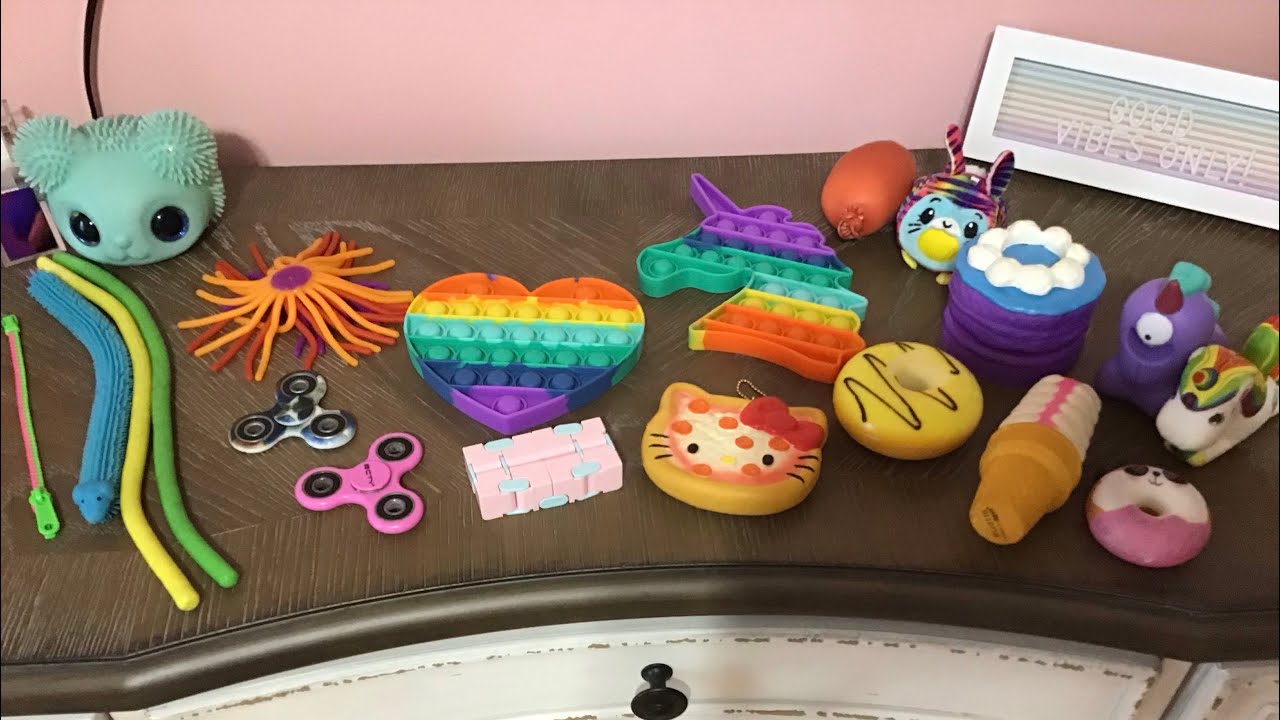 Fidget ASMR - YouTube