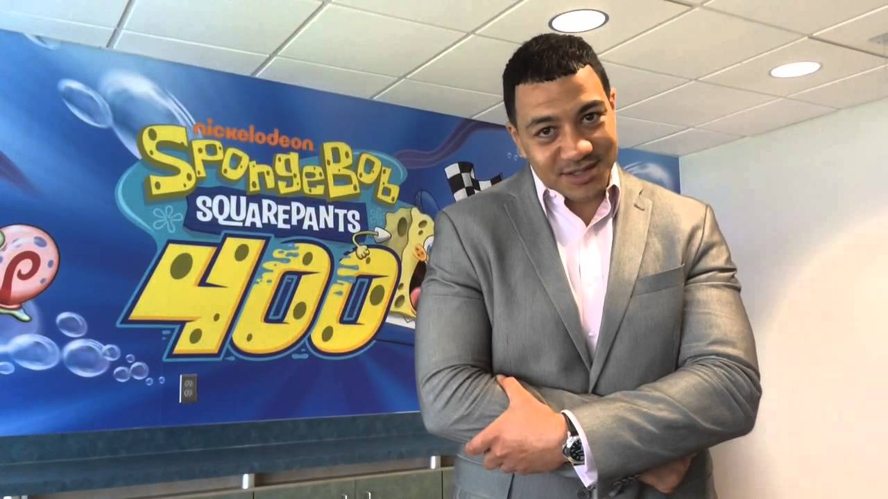 SpongeBob SquarePants 400 hopes to attract younger fans to NASCAR - YouTube