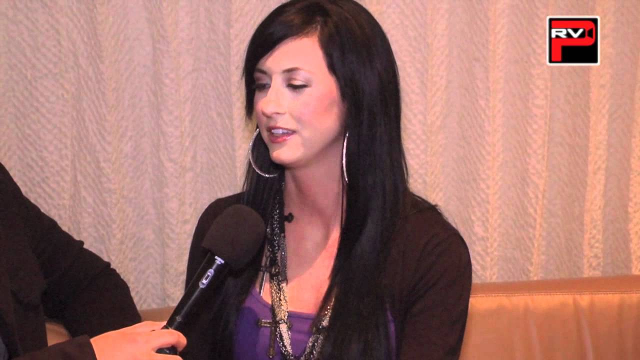 Interview with Hannah Helvey of CMT's Texas Women - YouTube