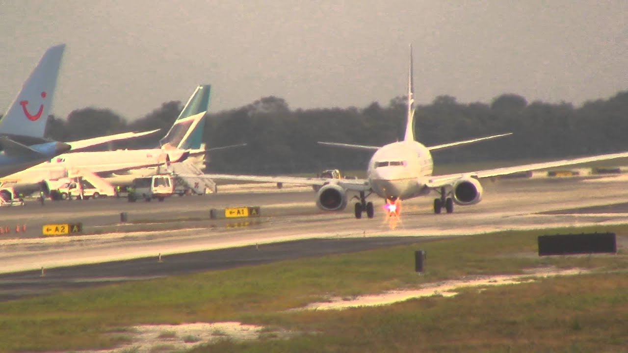{HD} American (US Airways) Boeing 757-200 | 12R Takeoff @ Cancun (MMUN ...