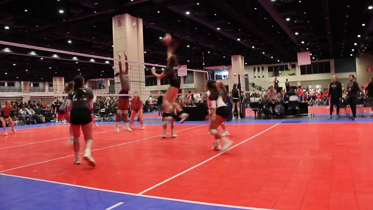 Katie Wakefield-#7-Triangle Volleyball middle hit - YouTube
