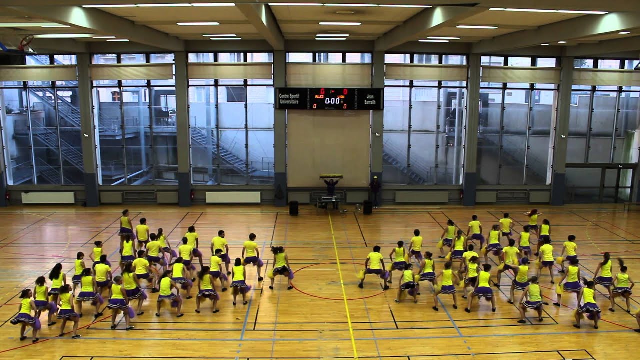 [InterENS 2013] Pom Pom d'Ulm - YouTube