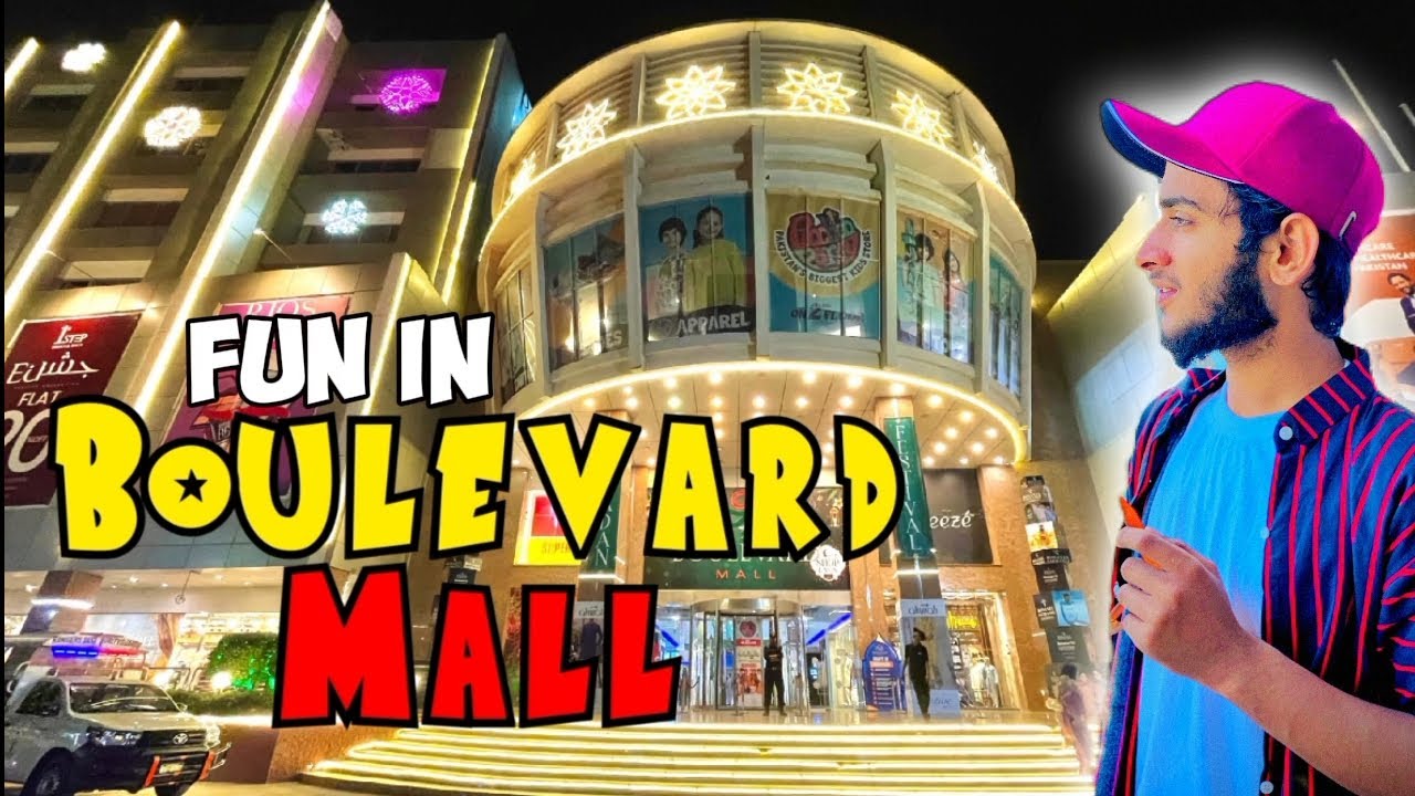 Fun in Boulevard Mall 🤓💕 || Enjoying With Friends ♥️ || Hyderabad Vlog ...