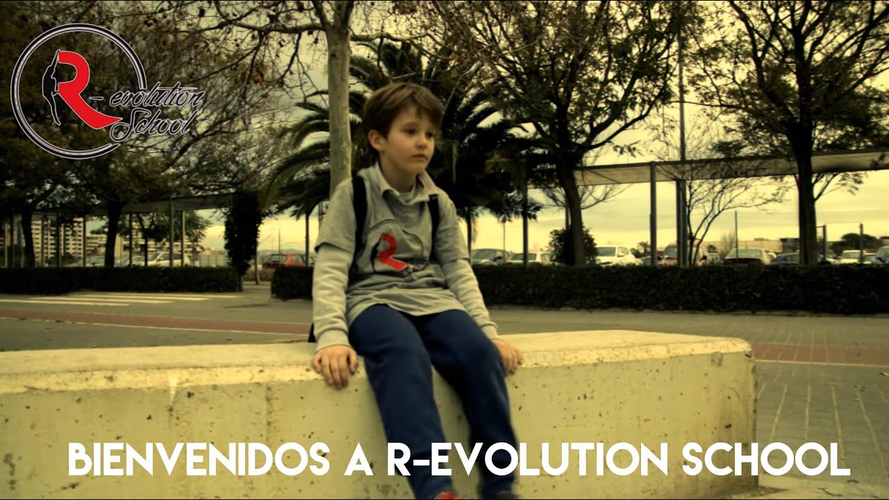 Presentamos la R-evolution School - YouTube