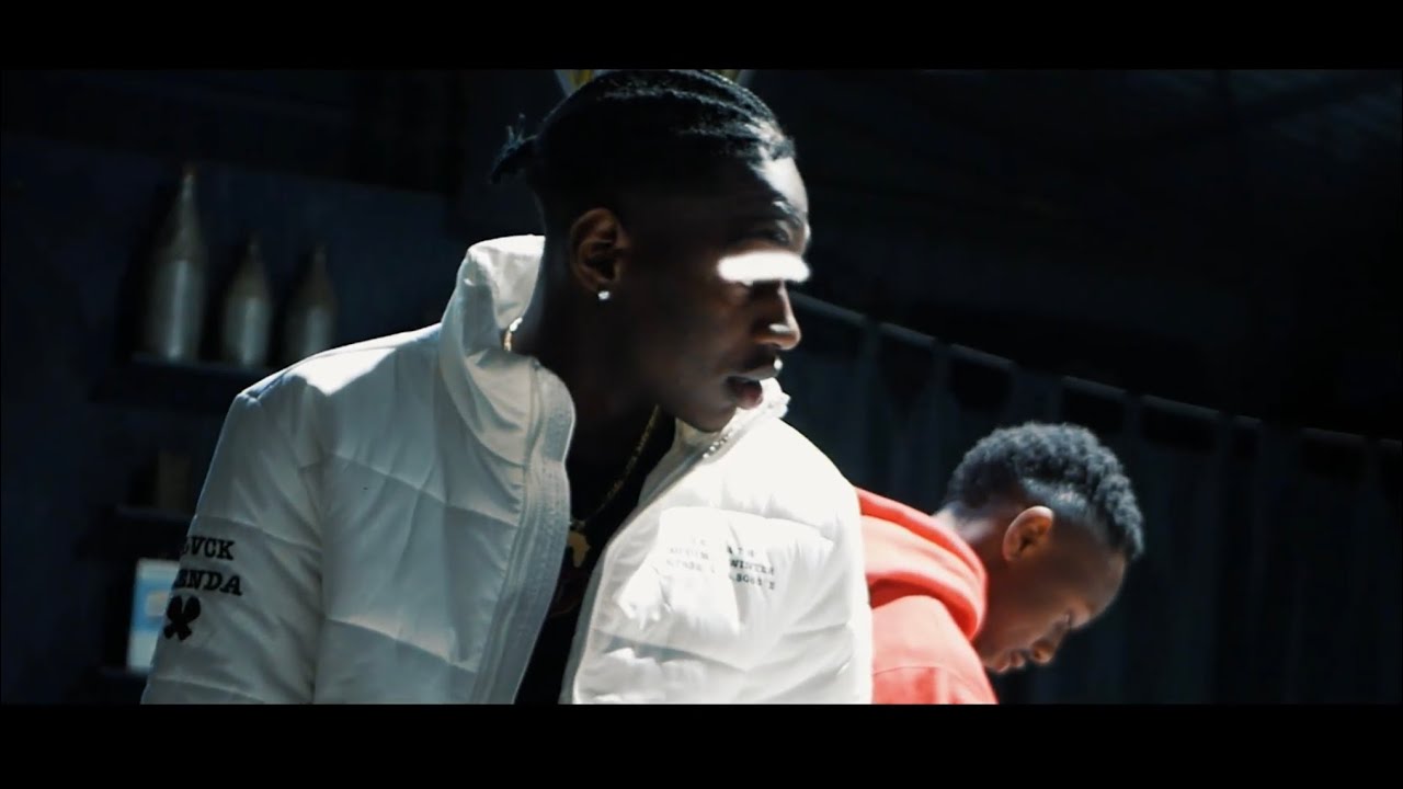 VV Ace, Lxrdmc - End of The Day (Official Music Video) - YouTube