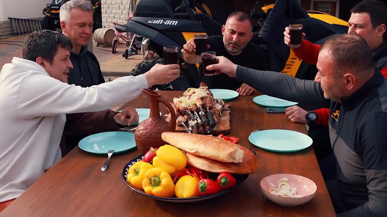 Cómo cocinar cocodrilo | Incredible Meat with Vegetables - YouTube