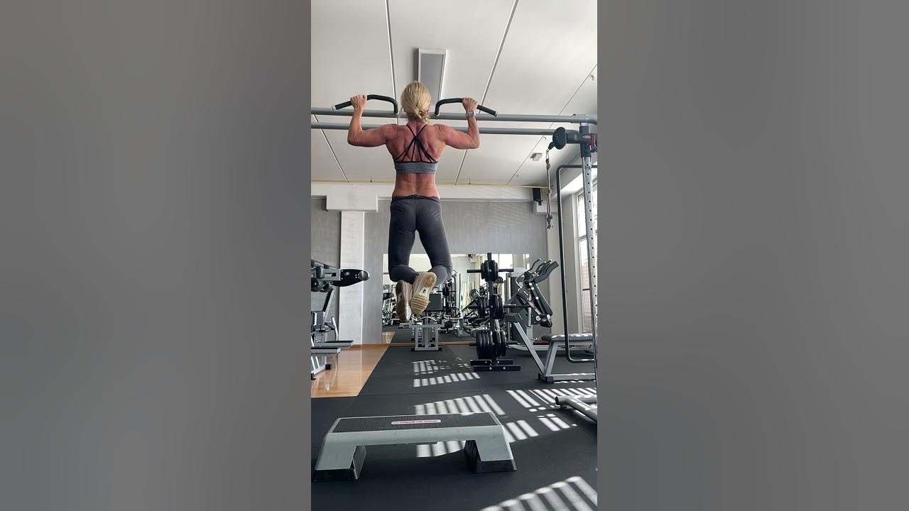 Carmen Galasso Trazioni Alla Sbarra Bodybuildingcom Culturismoitalianoufficiale Youtube