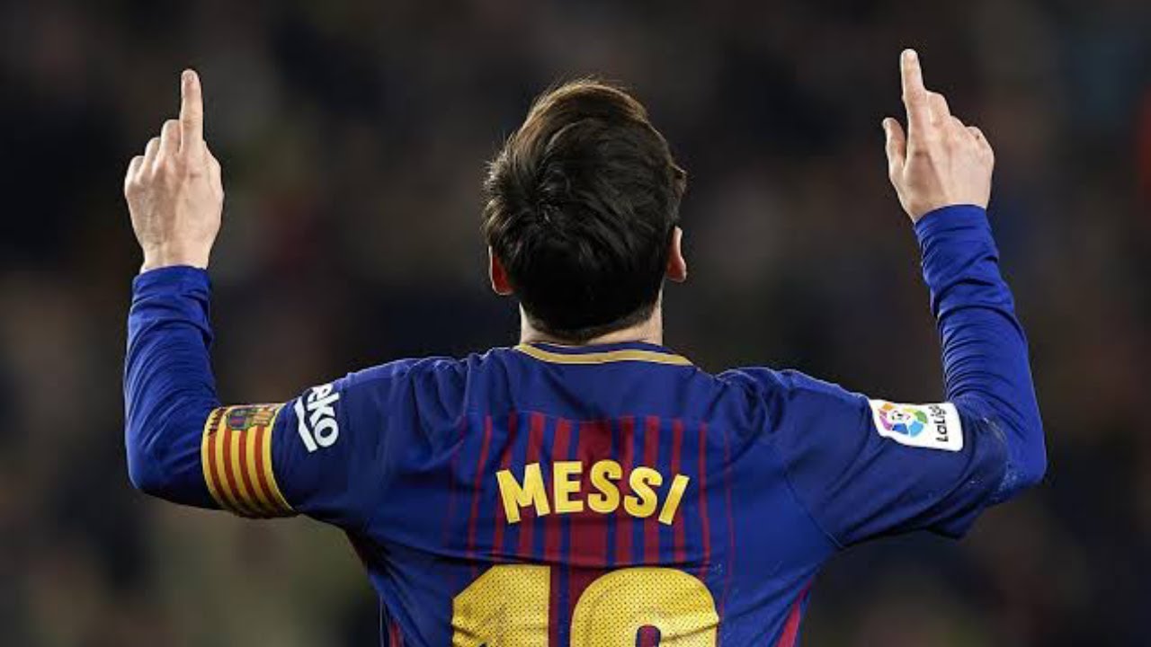 7 Times Lionel Messi Showed The World He Is The Boss - YouTube