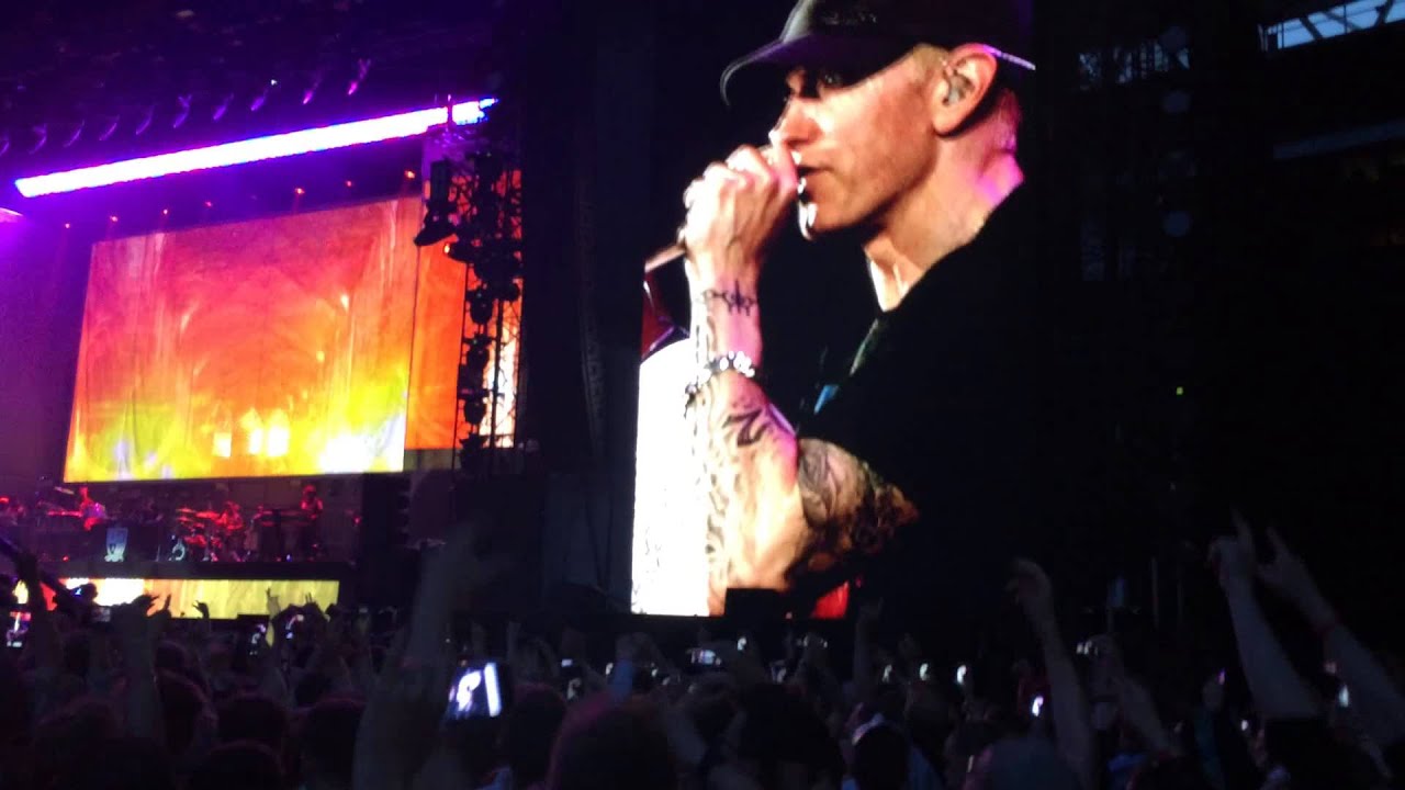 Eminem Live - Rap God Fast Verse 2014 - YouTube