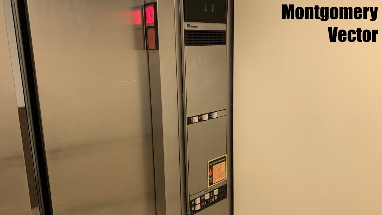 Montgomery Vector Hydraulic Elevator @ Macy's - Oak Court Mall ...