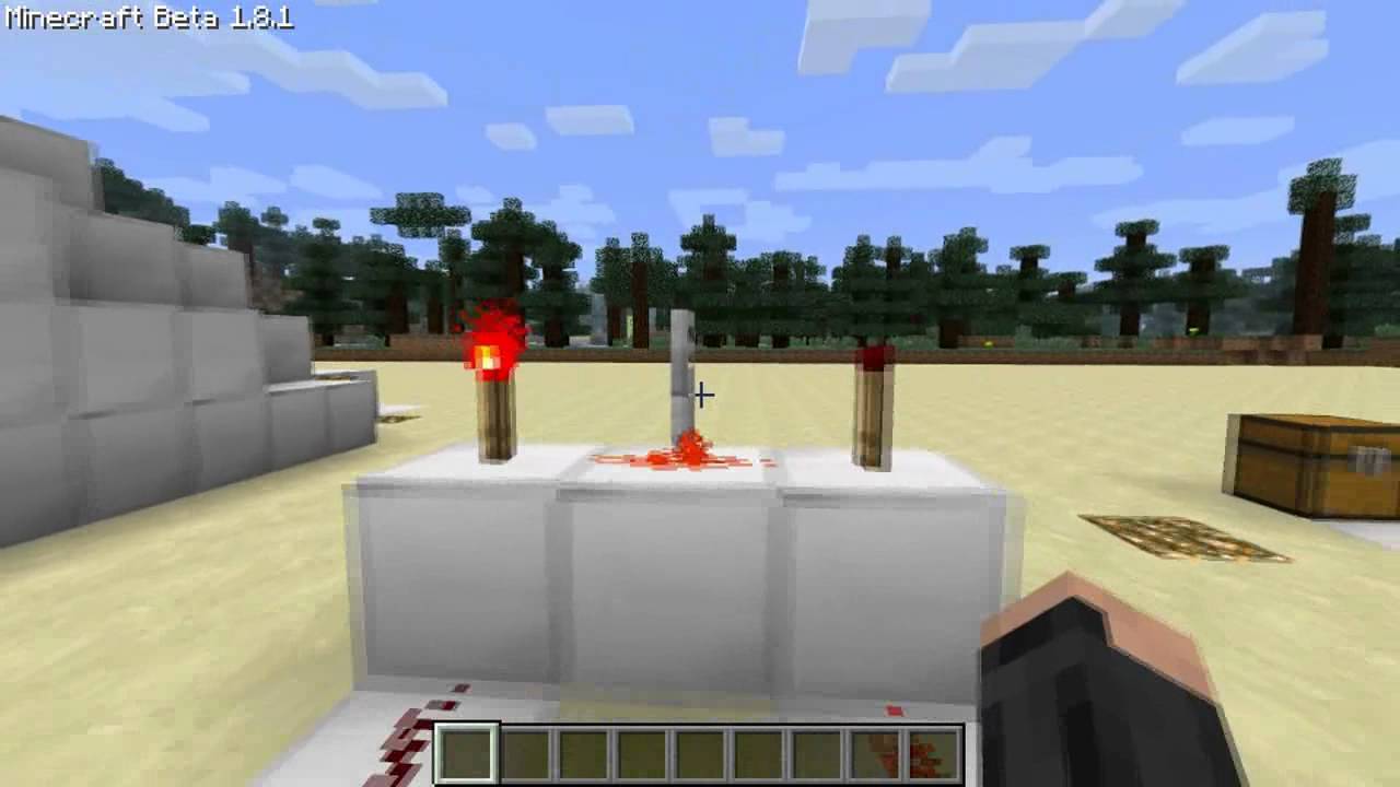 Minecraft tutorial: redstone, AND and NAND gates - YouTube