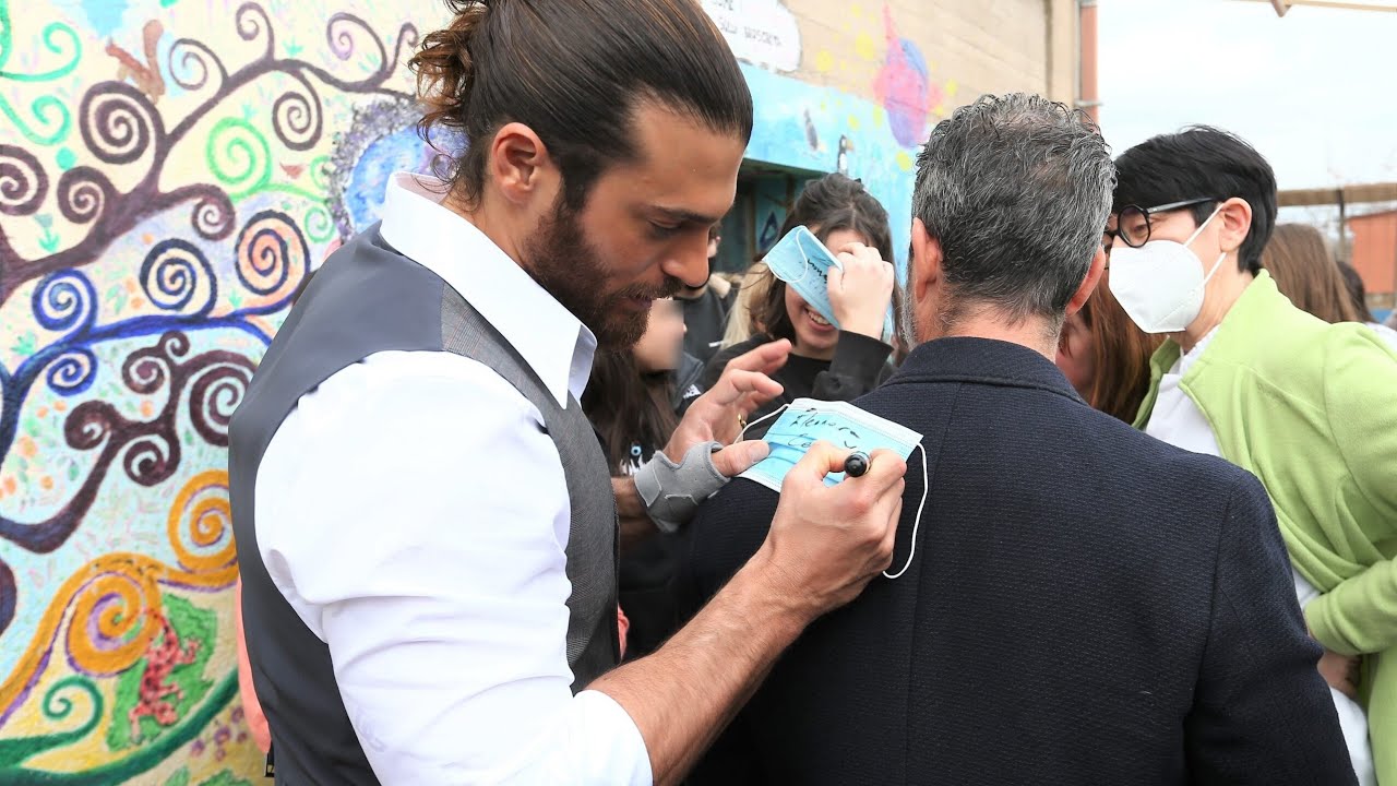 Can Yaman Wife’s Mask! - YouTube