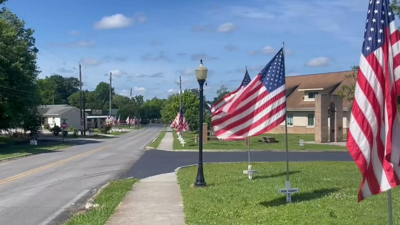Ringgold honors veterans with their Festival of Flags - YouTube