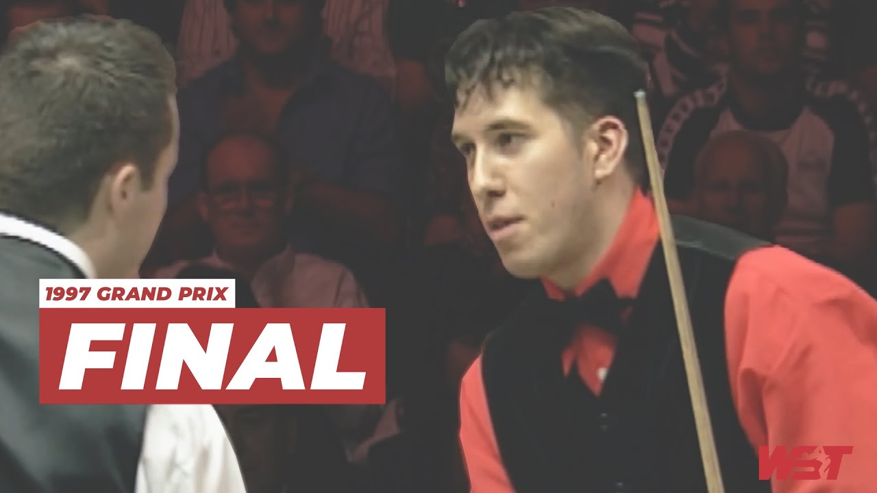 Qualifier Dominic Dale Upsets The Odds | 1997 Grand Prix - YouTube