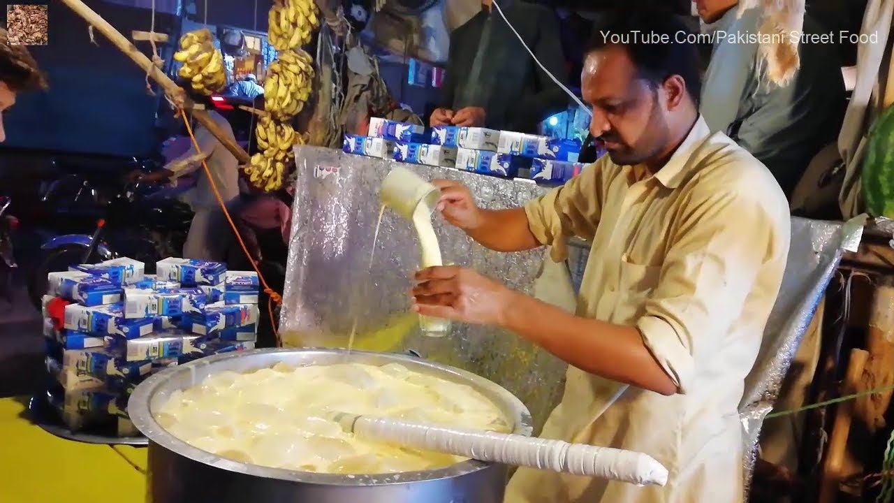 Mango Juice Under The Ice | Summer Cool Drink In Peshawar Street ...