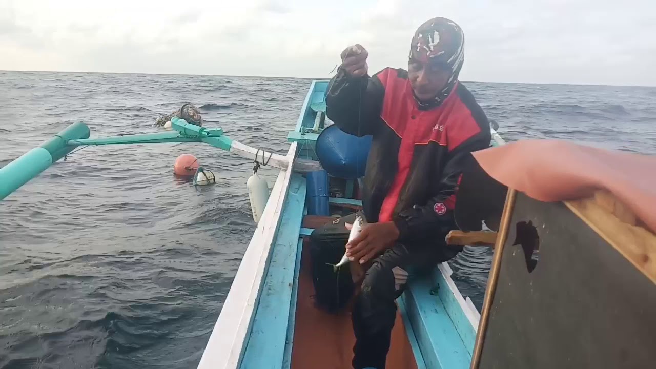 Mancing Strike tampa Henti - YouTube