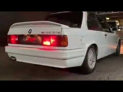 BMW E30 325iS amazing sound! - YouTube