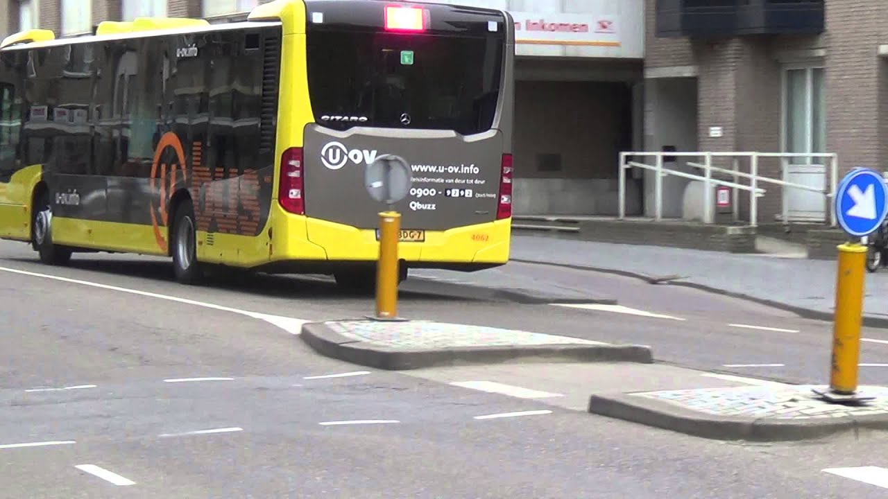 Stad bus lijn 1 van U-OV rijd naar het Centraal Station. - YouTube