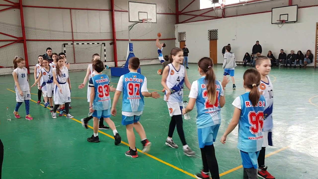 Tactic Baschet Club - ACS Vilis (MBM) Scor final: 30 : 19 - YouTube