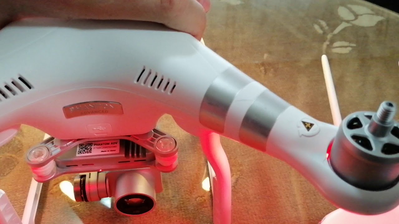 Review dron (DJI Phantom 3 Advanced) | UAS DJI - YouTube